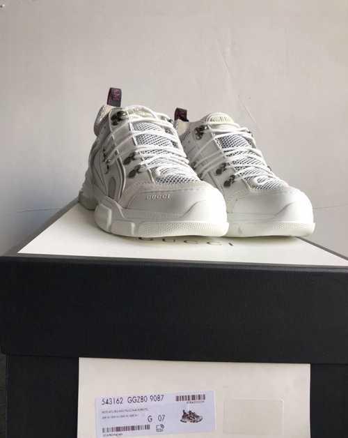 Gucci flashtrek