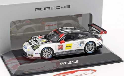Porsche 911 rsr