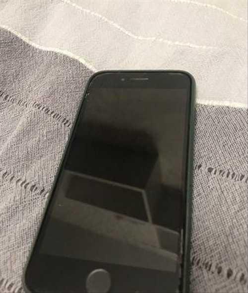 Телефон iPhone7 128 и 64