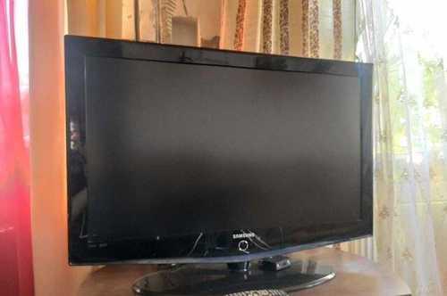 Телевизор Samsung LE40R71B, 40 дюймов