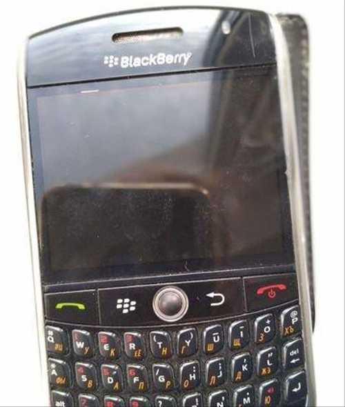 Телефон Blackberry 8900