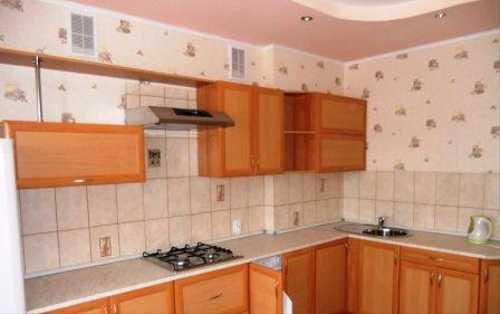 2-к квартира, 65 м², 3/10 эт.