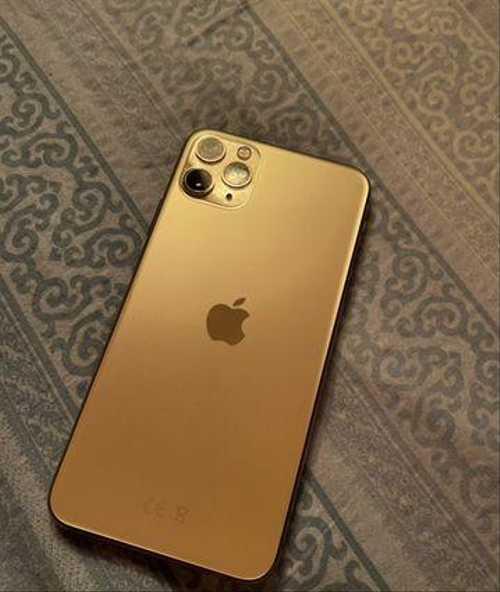 iPhone 11 pro max 256gb gold