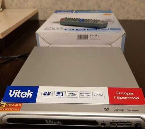 DVD-плеер Vitek VT-4002 SR c караоке