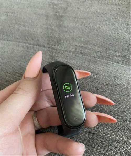 Фитнес-браслет Mi Smart Band 4