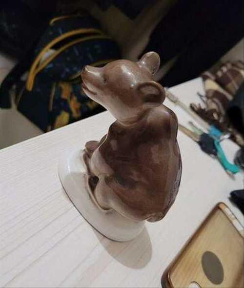 Медведь (мишка) фарфоровая статуэтка, фигурка лфз