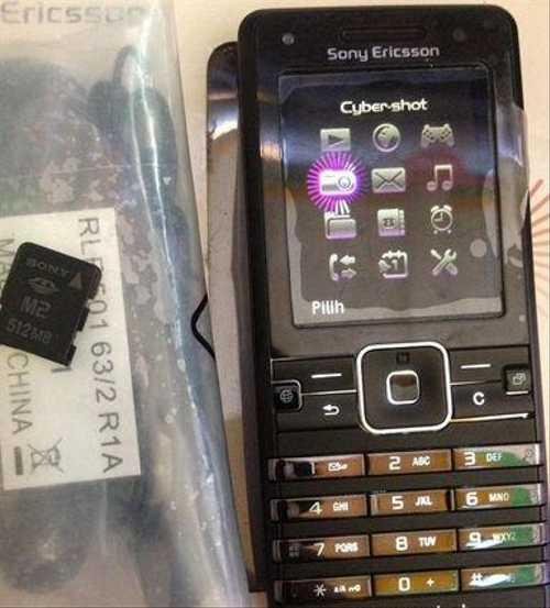Кнопочный телефон Sony Ericsson K770i новый