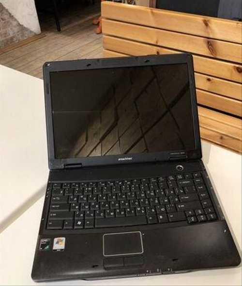 Простой абсолютно рабочий ноутбук Acer f621
