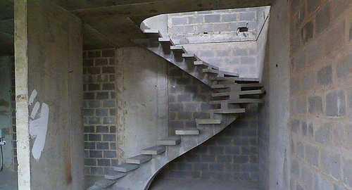 Бетонная лестница 3