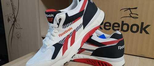Оригинальные кроссовки Reebok Ventiltor р.43