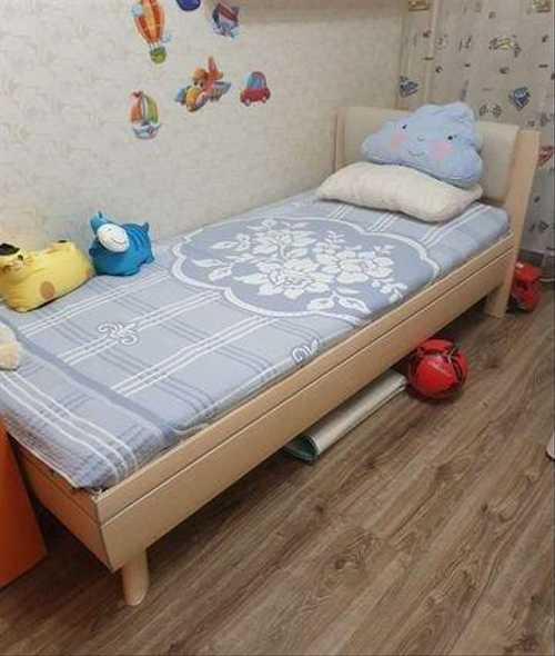 Детский спальный гарнитур