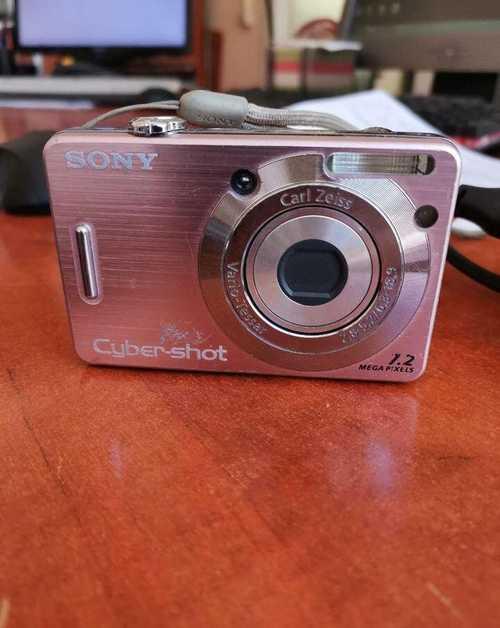 Компактный фотоаппарат Sony Cyber shot DSC-W55