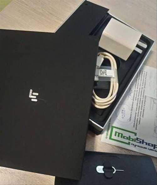 Мобильный телефон бу Lee Eco Le max 2