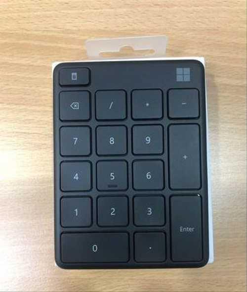 Клавиатура Microsoft Number Pad Black Bluetooth