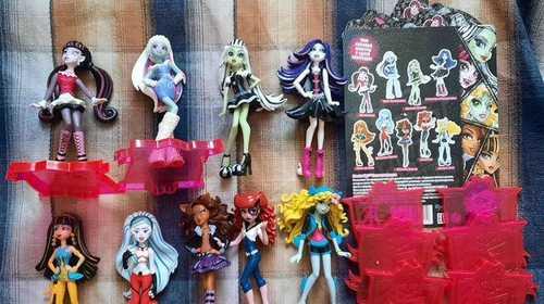 Фигурки Monster High из журнала