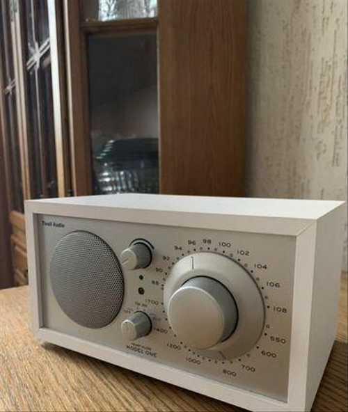 Tivoli Audio Model One настольное радио