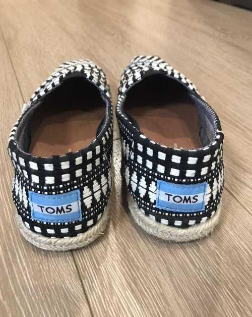 Эспадрильи Toms
