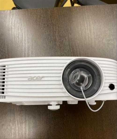 Видеопроектор мультимедийный Acer P1150