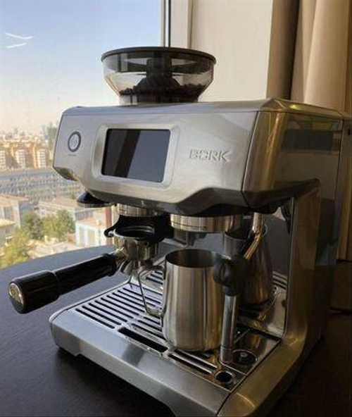 Кофейная станция Bork C806 (кофемашина)