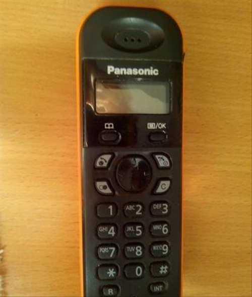 Радиотелефон Panasonic KX-TGA131 (на запчасти)