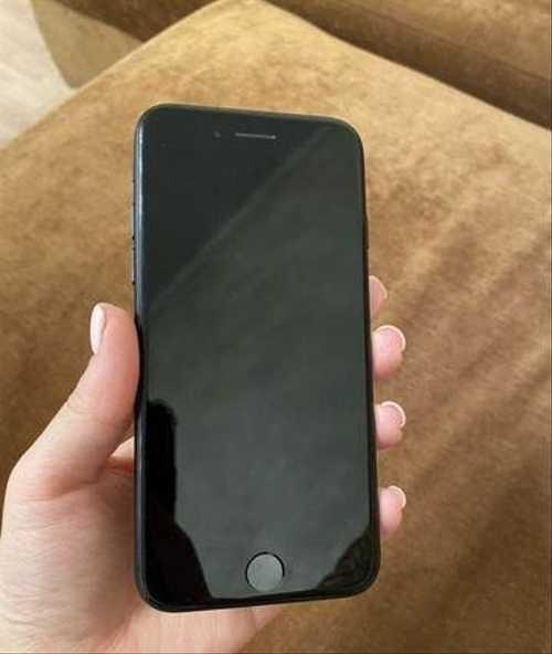 Телефон iPhone 7 32gb