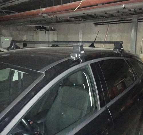 Багажник на крышу Thule Ford Focus III Хэтчбек