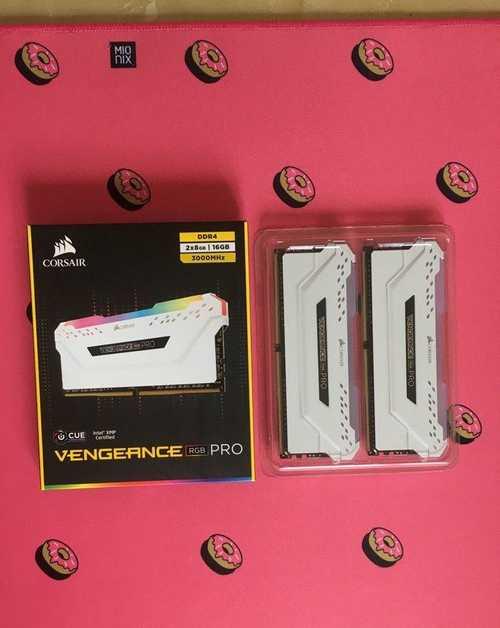 Corsair Vengeance RGB Pro DDR4 2x8Gb