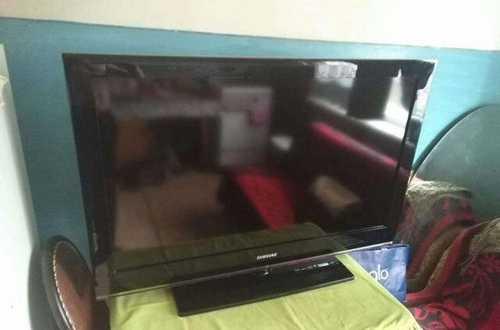 Samsung-40(102см) Full HD