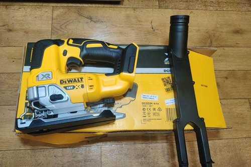 Лобзик Dewalt аккумуляторный 18В dcs334n