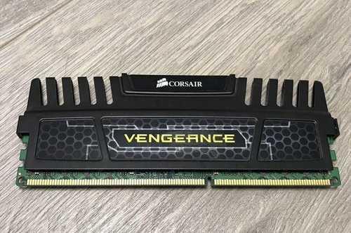 Corsair Vengeance CMZ8GX3M1A1600C10 DDR3 8гб 1600