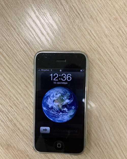 Телефон iPhone 2g 8gb