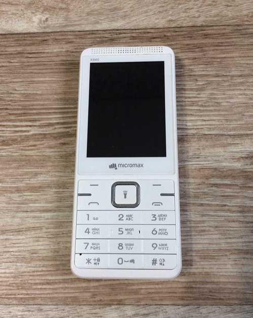 Телефон Micromax X940