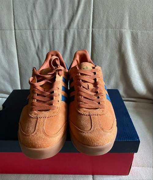 Кроссовки adidas