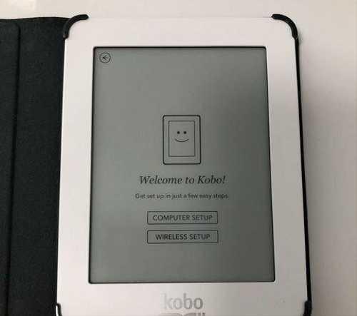 Электронная книга Kobo Mini с чехлом