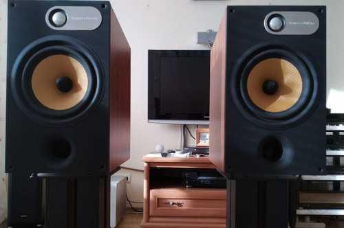 Колонки Bowers & Wilkins 685