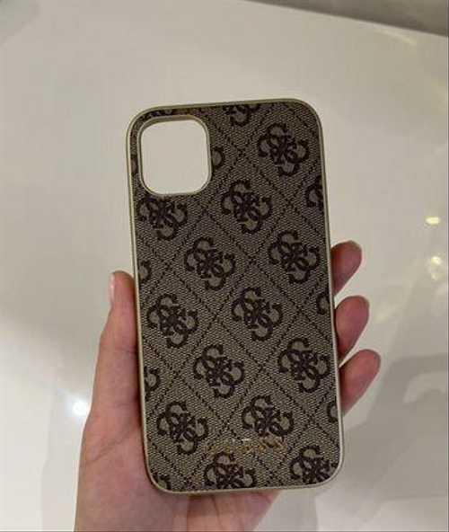Чехол на iPhone 11 guess