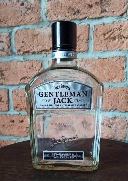 Бутылка от Виски "Gentleman Jack"