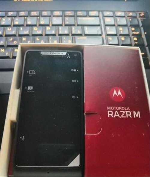 Motorola Razr M