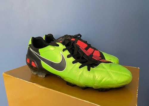 Футбольные бутсы Nike Total 90 Laser III FG