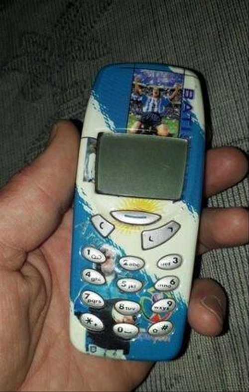 Nokia 3310 в редком корпусе Габриэль Батистута