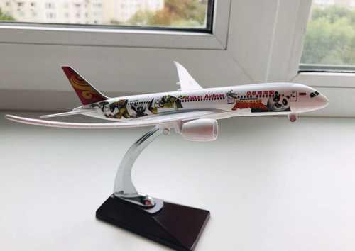 Модель самолета B787-9 Hainan Airliners