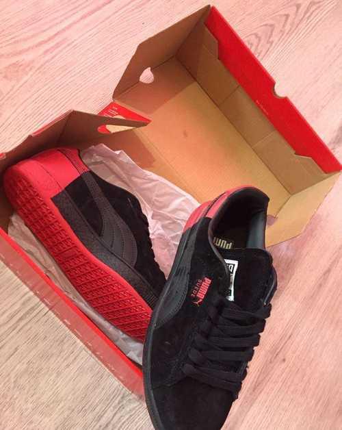 Кроссовки Puma Suede Black/Red