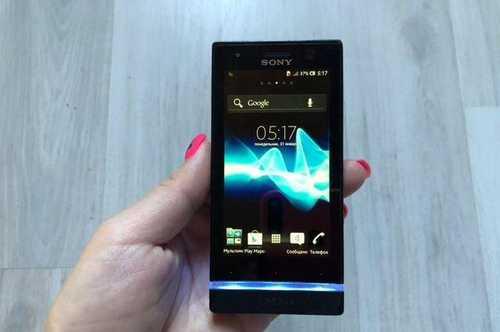 Sony xperia U ST25i 3G,5MPx,8Gb,1320 мА*ч
