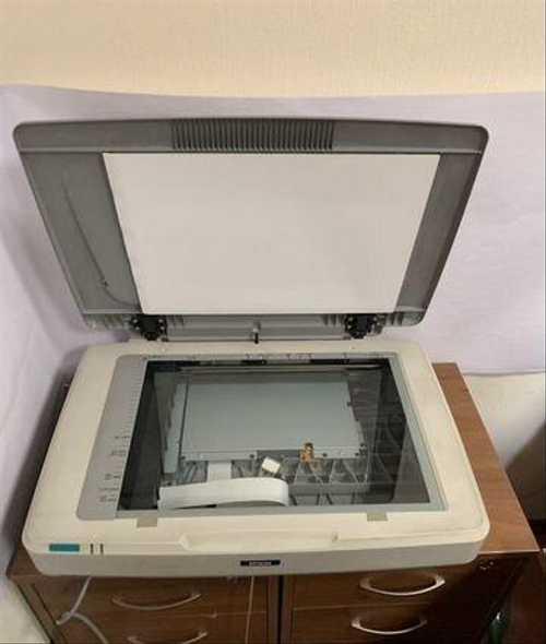 Сканер планшетный А3 Epson GT-1500