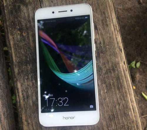 Смартфон Honor 6A 16Gb Gold (DLI-TL20)