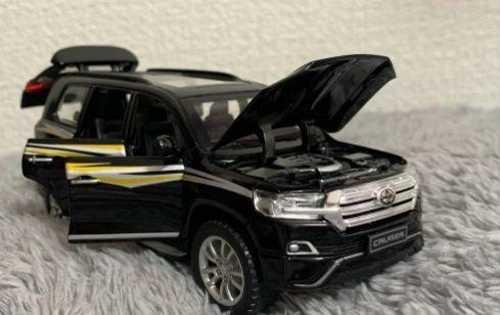 Модель Toyota Land Cruiser