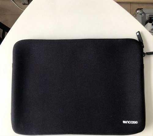 Чехол Incase Classic Sleeve для MacBook Pro 13