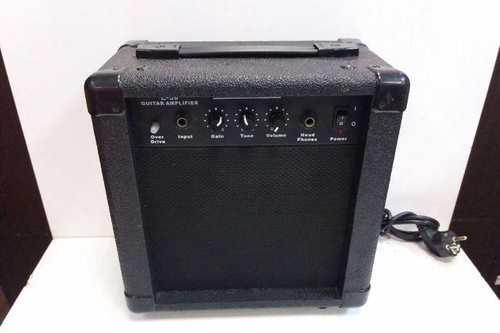 Комбоусилитель Guitar Amplifier E39