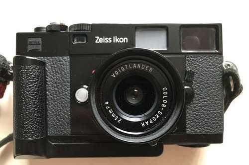 Zeiss ikon ZM +voightlander 25f4 + 50f1,1