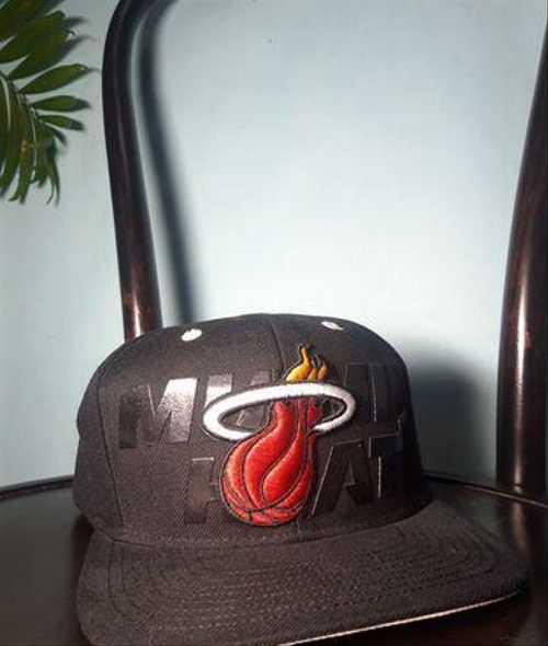 Кепка adidas Miami heat